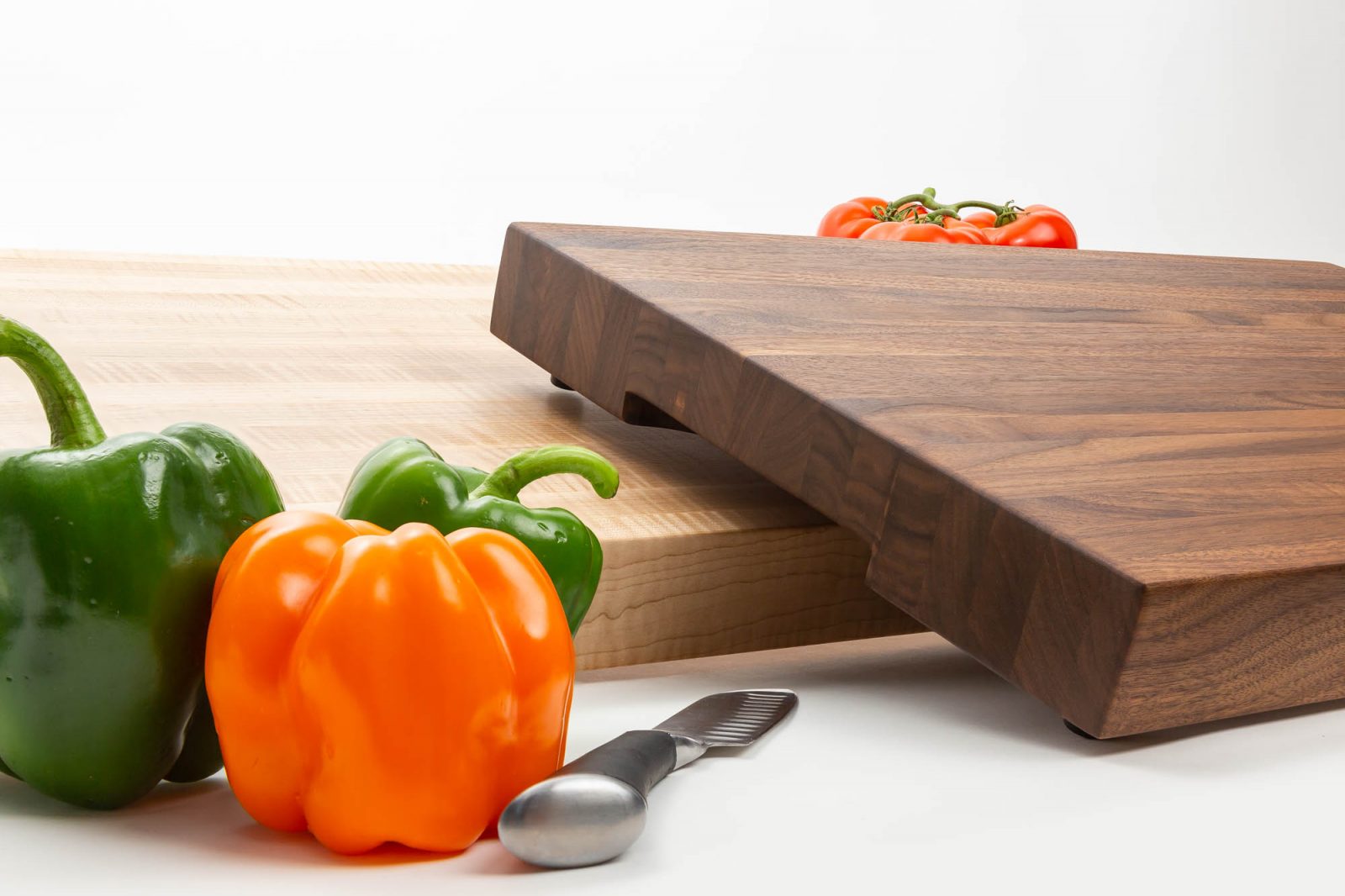 Master Chef™ Walnut Butcher Block Cutting Board - Heirloom Products®